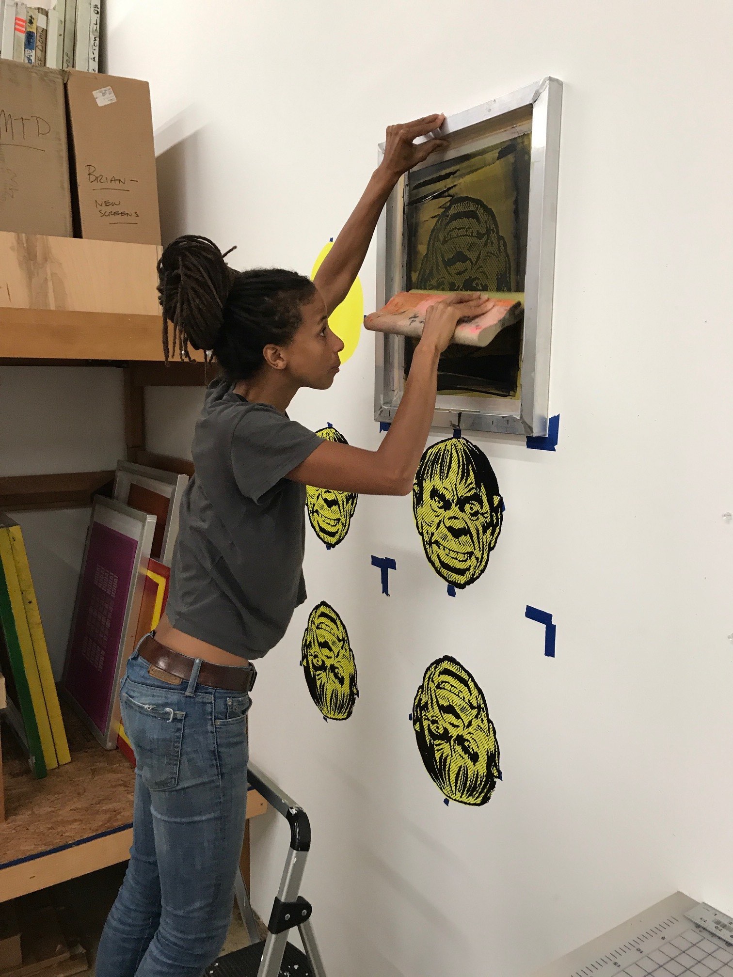 Vertical Screen Printing | A site about printing on vertical surfaces